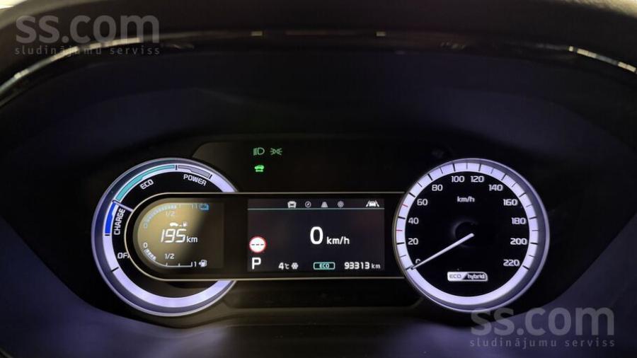 Pelēks Kia Niro 2021 Rīga, ar dzinēja tilpumu 1.60 L un nobraukumu 93 tūkst. km par 17900 €, foto 20 vietnē AUTOMOTO.COM.LV