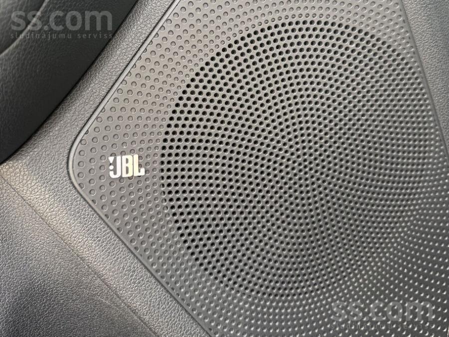 Серый Киа Niro 2021 в Рига, объемом двигателя 1.60 л и пробегом 65 тыс. км за 18000 €, фото 25 на AUTOMOTO.COM.LV