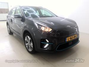 Pelēks Kia Niro 2021 Tallina, ar dzinēja tilpumu 0.00 L un nobraukumu 61 tūkst. km par 19900 €, foto  vietnē AUTOMOTO.COM.LV