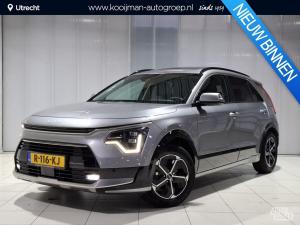Grey Kia Niro 2022 in Kaunas, with an engine capacity of 1.60 L and mileage of 43 thousand km for 32984 €, photo  on AUTOMOTO.COM.LV