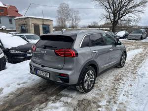 Pelēks Kia Niro 2022 Kauņa, ar dzinēja tilpumu 0.00 L un nobraukumu 56 tūkst. km par 11900 €, foto 3 vietnē AUTOMOTO.COM.LV