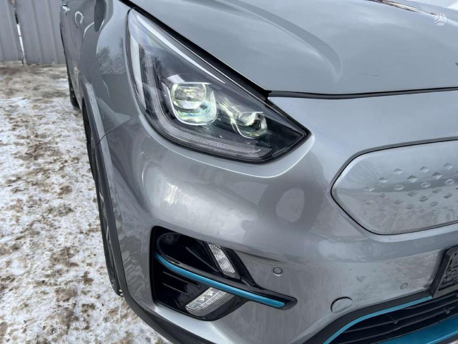 Pelēks Kia Niro 2022 Kauņa, ar dzinēja tilpumu 0.00 L un nobraukumu 56 tūkst. km par 11900 €, foto 11 vietnē AUTOMOTO.COM.LV