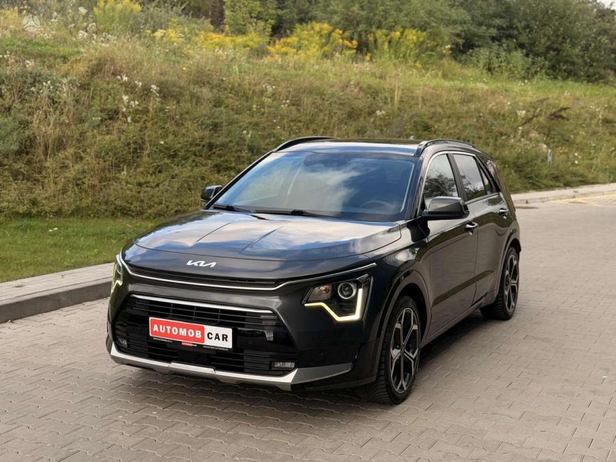 Pelēks Kia Niro 2022 Viļņa, ar dzinēja tilpumu 1.59 L un nobraukumu 107 tūkst. km par 20500 €, foto 1 vietnē AUTOMOTO.COM.LV