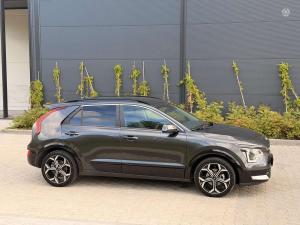 Pelēks Kia Niro 2022 Viļņa, ar dzinēja tilpumu 1.59 L un nobraukumu 107 tūkst. km par 20500 €, foto 5 vietnē AUTOMOTO.COM.LV