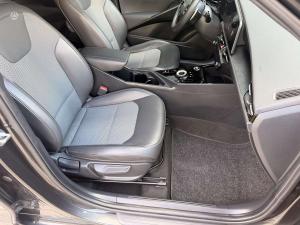 Pelēks Kia Niro 2022 Viļņa, ar dzinēja tilpumu 1.59 L un nobraukumu 107 tūkst. km par 20500 €, foto 25 vietnē AUTOMOTO.COM.LV