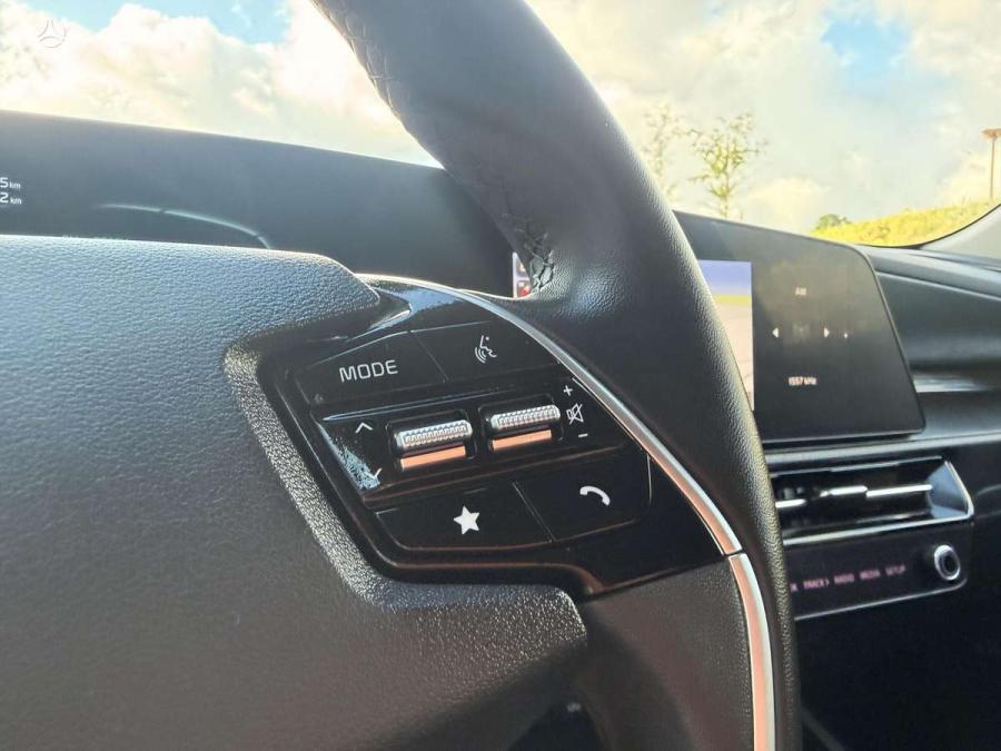 Pelēks Kia Niro 2022 Viļņa, ar dzinēja tilpumu 1.59 L un nobraukumu 107 tūkst. km par 20500 €, foto 35 vietnē AUTOMOTO.COM.LV