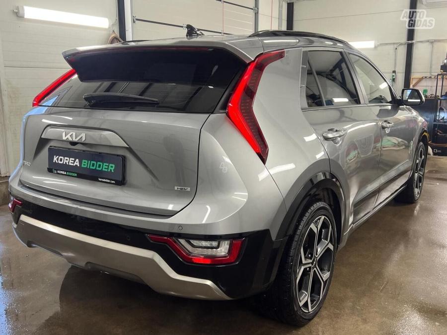 Серый Киа Niro 2022 в Аукштейи Русокай, объемом двигателя 1.60 л и пробегом 209 тыс. км за 16214 €, фото 8 на AUTOMOTO.COM.LV