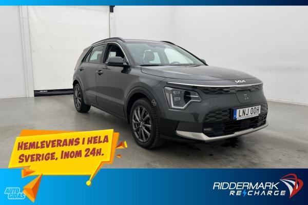 Grey Kia Niro 2023 in Kaunas, with an engine capacity of 0.00 L and mileage of 24 thousand km for 32245 €, photo 3 on AUTOMOTO.COM.LV