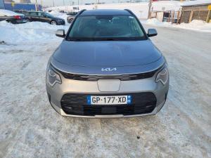 Grey Kia Niro 2023 in Vilnius, with an engine capacity of 0.00 L and mileage of 90 thousand km for 21000 €, photo 9 on AUTOMOTO.COM.LV