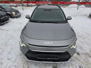 Pelēks Kia Niro 2023 Viļņa, ar dzinēja tilpumu 1.58 L un nobraukumu 80 tūkst. km par 19700 €, foto 4 vietnē AUTOMOTO.COM.LV