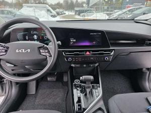 Pelēks Kia Niro 2023 Viļņa, ar dzinēja tilpumu 1.58 L un nobraukumu 80 tūkst. km par 19700 €, foto 21 vietnē AUTOMOTO.COM.LV
