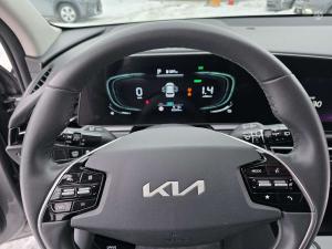 Pelēks Kia Niro 2023 Viļņa, ar dzinēja tilpumu 1.58 L un nobraukumu 80 tūkst. km par 19700 €, foto 23 vietnē AUTOMOTO.COM.LV