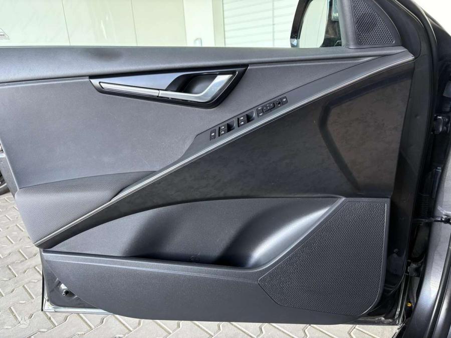 Pelēks Kia Niro 2023 Viļņa, ar dzinēja tilpumu 0.00 L un nobraukumu 92 tūkst. km par 24500 €, foto 16 vietnē AUTOMOTO.COM.LV