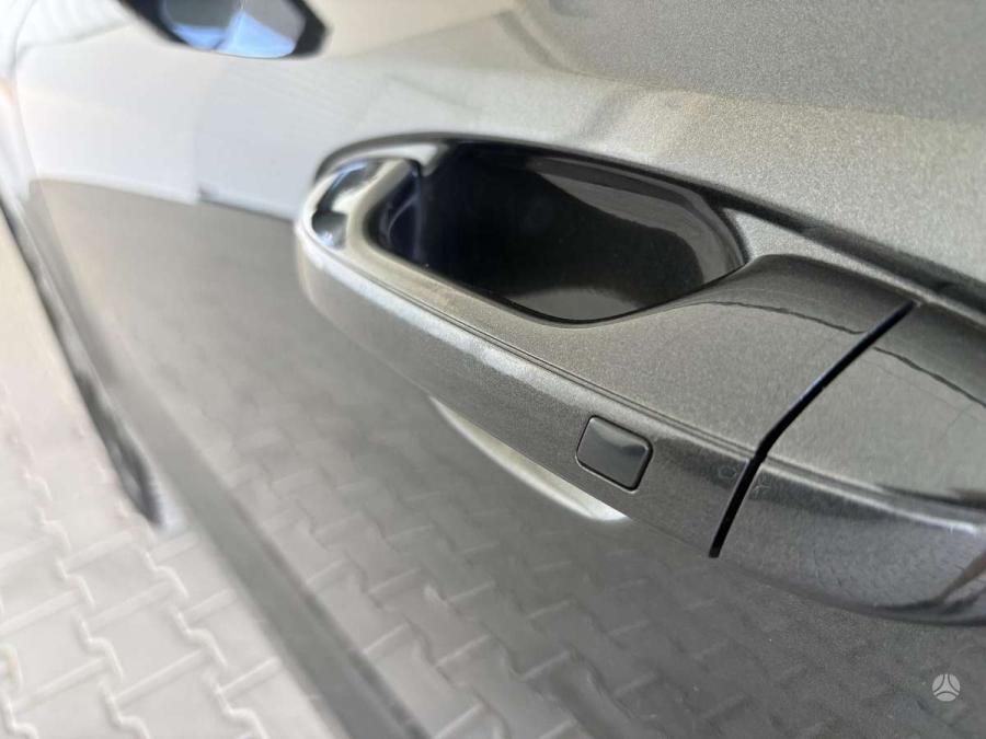 Pelēks Kia Niro 2023 Viļņa, ar dzinēja tilpumu 0.00 L un nobraukumu 92 tūkst. km par 24500 €, foto 23 vietnē AUTOMOTO.COM.LV
