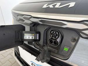 Pelēks Kia Niro 2023 Viļņa, ar dzinēja tilpumu 0.00 L un nobraukumu 92 tūkst. km par 24500 €, foto 25 vietnē AUTOMOTO.COM.LV