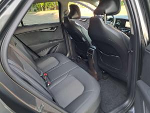 Grey Kia Niro 2023 in Klaipeda, with an engine capacity of 1.58 L and mileage of 73 thousand km for 22500 €, photo 19 on AUTOMOTO.COM.LV