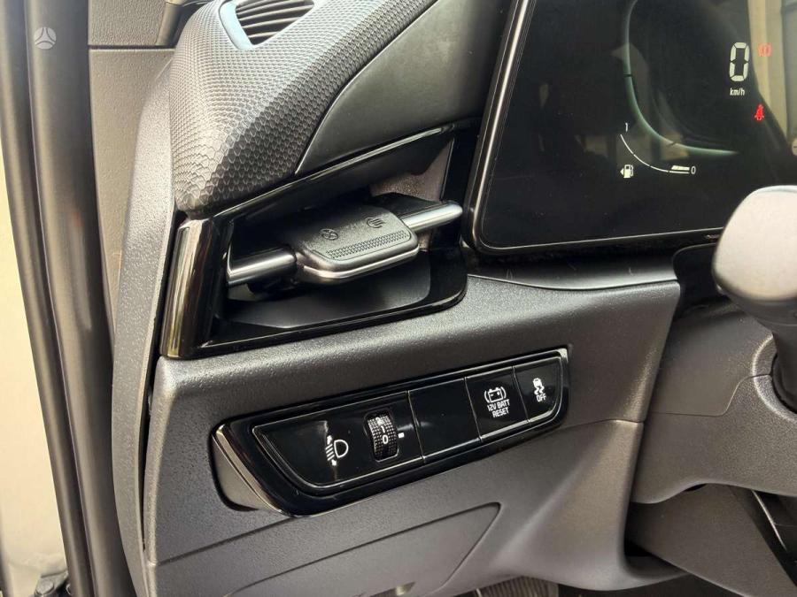 Pelēks Kia Niro 2023 Viļņa, ar dzinēja tilpumu 1.58 L un nobraukumu 85 tūkst. km par 21500 €, foto 27 vietnē AUTOMOTO.COM.LV