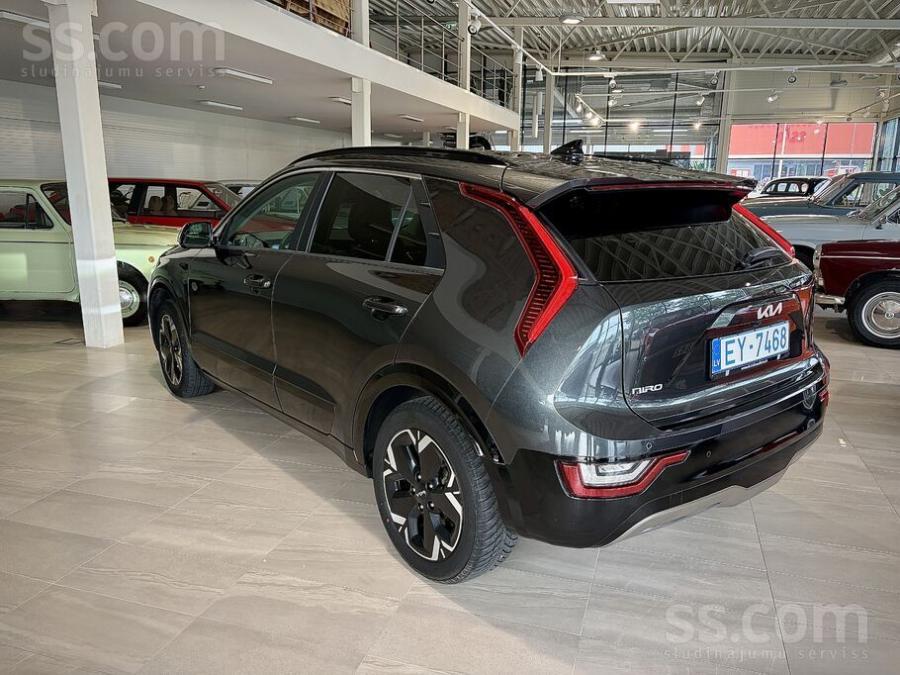 Pelēks Kia Niro 2023 Dobele, ar dzinēja tilpumu 0.00 L un nobraukumu 82 tūkst. km par 28750 €, foto 6 vietnē AUTOMOTO.COM.LV