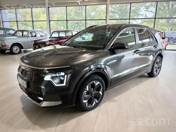 Киа Niro 2023 в Добеле на AUTOMOTO.COM.LV Серый Киа Niro 2023 в Добеле, объемом двигателя 0.00 л и пробегом 82 тыс. км за 28750 €, фото 8 на AUTOMOTO.COM.LV