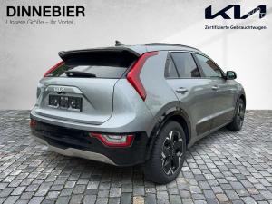 Pelēks Kia Niro 2024 Kauņa, ar dzinēja tilpumu 0.00 L un nobraukumu 46 tūkst. km par 32958 €, foto 5 vietnē AUTOMOTO.COM.LV