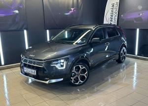 Серый Киа Niro 2024 в Вильнюс, объемом двигателя 1.60 л и пробегом 10 тыс. км за 27450 €, фото  на AUTOMOTO.COM.LV