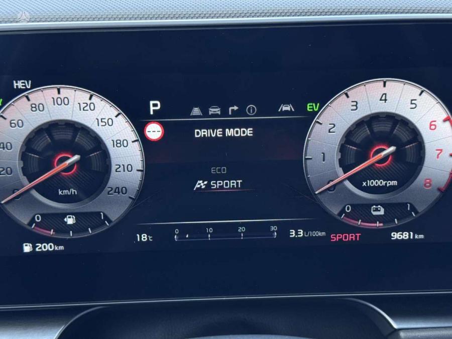 Серый Киа Niro 2024 в Вильнюс, объемом двигателя 1.60 л и пробегом 10 тыс. км за 27450 €, фото 16 на AUTOMOTO.COM.LV