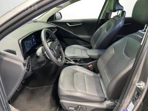 Pelēks Kia Niro 2024 Rīga, ar dzinēja tilpumu 1.60 L un nobraukumu 23 tūkst. km par 33990 €, foto 10 vietnē AUTOMOTO.COM.LV
