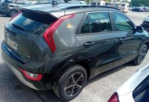 Pelēks Kia Niro 2026 Tauragė, ar dzinēja tilpumu 1.59 L un nobraukumu 2 tūkst. km par 17300 €, foto 3 vietnē AUTOMOTO.COM.LV
