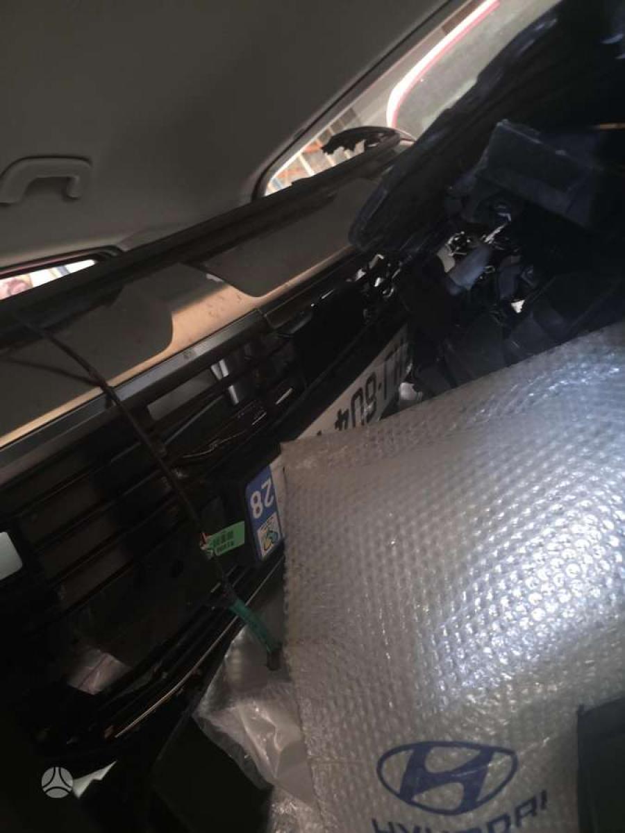 Pelēks Kia Niro 2026 Tauragė, ar dzinēja tilpumu 1.59 L un nobraukumu 2 tūkst. km par 17300 €, foto 13 vietnē AUTOMOTO.COM.LV
