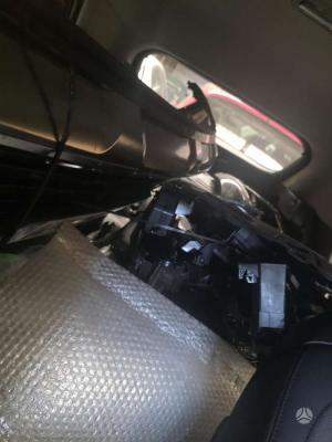 Pelēks Kia Niro 2026 Tauragė, ar dzinēja tilpumu 1.59 L un nobraukumu 2 tūkst. km par 17300 €, foto 15 vietnē AUTOMOTO.COM.LV