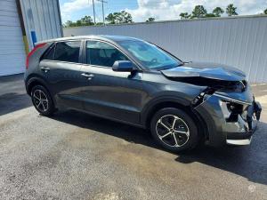 Pelēks Kia Niro 2026 Klaipėda, ar dzinēja tilpumu 1.58 L un nobraukumu 28 tūkst. km par 15000 €, foto 5 vietnē AUTOMOTO.COM.LV