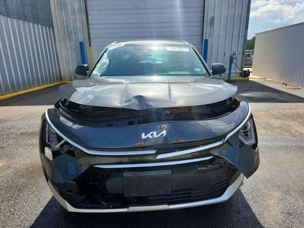 Pelēks Kia Niro 2026 Klaipėda, ar dzinēja tilpumu 1.58 L un nobraukumu 28 tūkst. km par 15000 €, foto 5 vietnē AUTOMOTO.COM.LV