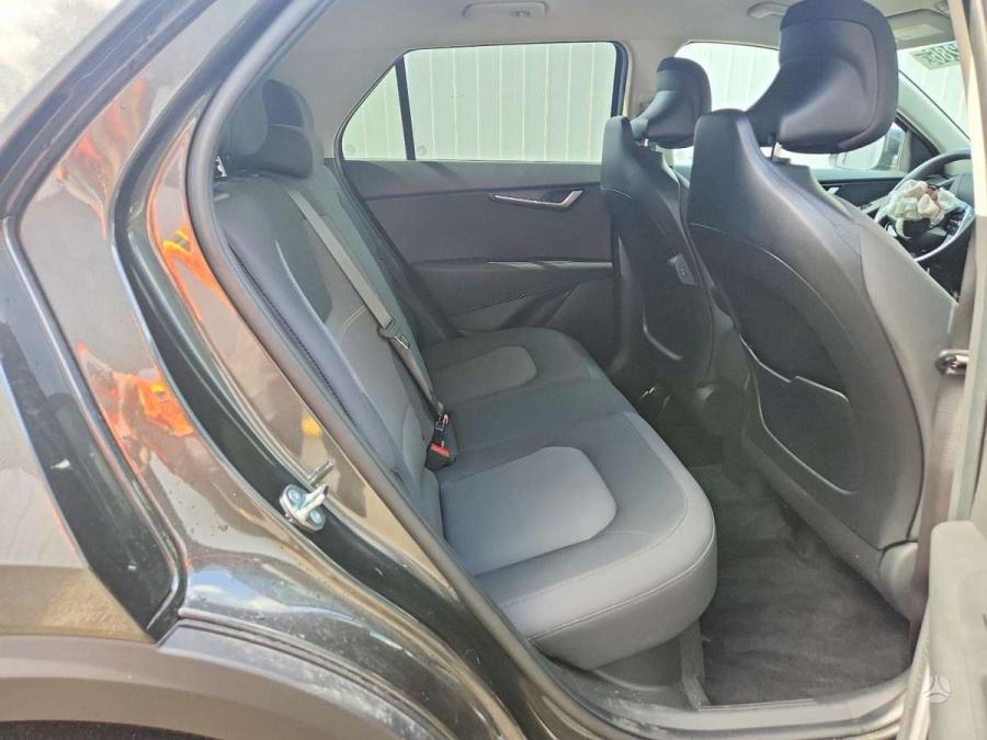 Pelēks Kia Niro 2026 Klaipėda, ar dzinēja tilpumu 1.58 L un nobraukumu 28 tūkst. km par 15000 €, foto 12 vietnē AUTOMOTO.COM.LV