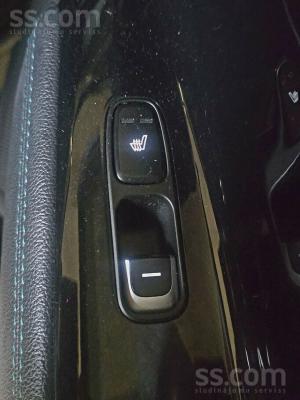 Grey Kia Niro 2019 in Daugavpils, with an engine capacity of 0.00 L and mileage of 165 thousand km for 17985 €, photo 10 on AUTOMOTO.COM.LV