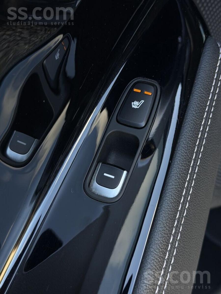 Pelēks Kia Niro 2020 Rīga, ar dzinēja tilpumu 0.00 L un nobraukumu 182 tūkst. km par 13980 €, foto 14 vietnē AUTOMOTO.COM.LV