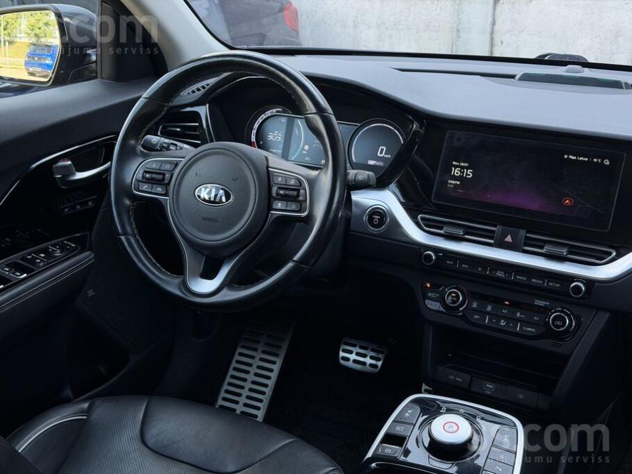 Pelēks Kia Niro 2020 Rīga, ar dzinēja tilpumu 0.00 L un nobraukumu 182 tūkst. km par 13980 €, foto 17 vietnē AUTOMOTO.COM.LV