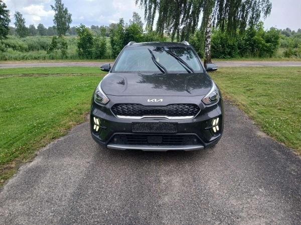 Pelēks Kia Niro 2022 Rokiškis, ar dzinēja tilpumu 1.60 L un nobraukumu 300 tūkst. km par 7999 €, foto 6 vietnē AUTOMOTO.COM.LV