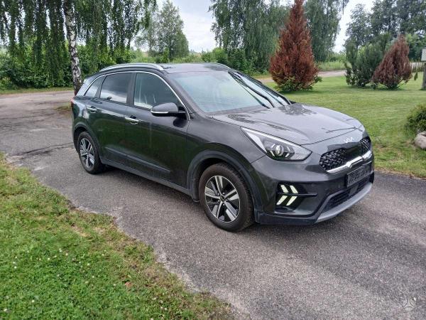Pelēks Kia Niro 2022 Rokiškis, ar dzinēja tilpumu 1.60 L un nobraukumu 300 tūkst. km par 7999 €, foto 7 vietnē AUTOMOTO.COM.LV