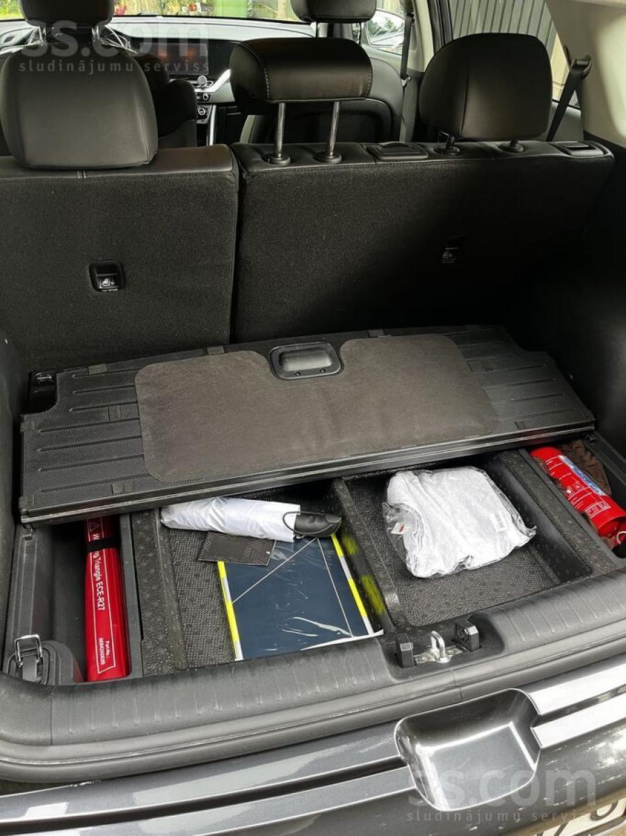 Pelēks Kia Niro 2022 Rīga, ar dzinēja tilpumu 1.60 L un nobraukumu 67 tūkst. km par 18300 €, foto 9 vietnē AUTOMOTO.COM.LV