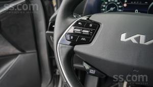 Pelēks Kia Niro 2023 Rīga, ar dzinēja tilpumu 1.60 L un nobraukumu 86 tūkst. km par 25950 €, foto 18 vietnē AUTOMOTO.COM.LV