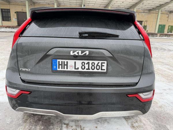 Pelēks Kia Niro 2024 Viļņa, ar dzinēja tilpumu 0.00 L un nobraukumu 6 tūkst. km par 26950 €, foto 4 vietnē AUTOMOTO.COM.LV