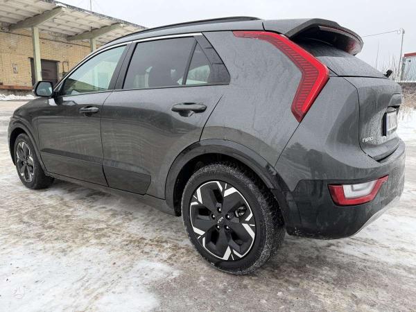 Pelēks Kia Niro 2024 Viļņa, ar dzinēja tilpumu 0.00 L un nobraukumu 6 tūkst. km par 26950 €, foto 7 vietnē AUTOMOTO.COM.LV