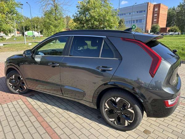 Pelēks Kia Niro 2024 Viļņa, ar dzinēja tilpumu 0.00 L un nobraukumu 6 tūkst. km par 26450 €, foto 7 vietnē AUTOMOTO.COM.LV