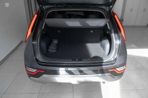Grey Kia Niro 2024 in Vilnius, with an engine capacity of 1.60 L and mileage of 66 thousand km for 26500 €, photo 10 on AUTOMOTO.COM.LV