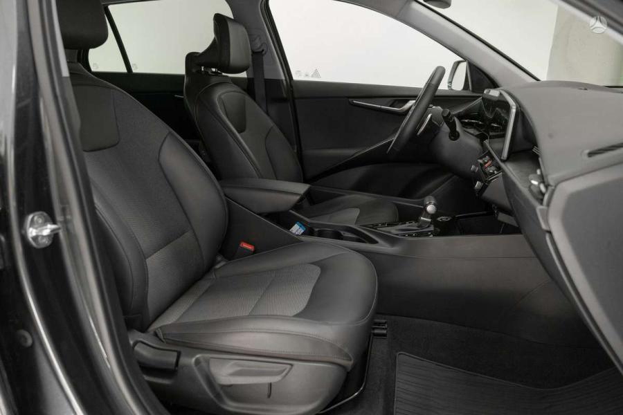 Grey Kia Niro 2024 in Vilnius, with an engine capacity of 1.60 L and mileage of 66 thousand km for 26500 €, photo 15 on AUTOMOTO.COM.LV
