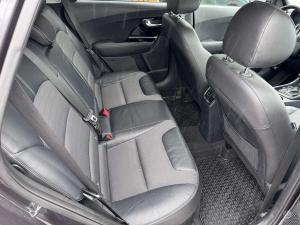 Grey Kia Niro 2018 in Vilnius, with an engine capacity of 1.60 L and mileage of 124 thousand km for 12850 €, photo 10 on AUTOMOTO.COM.LV