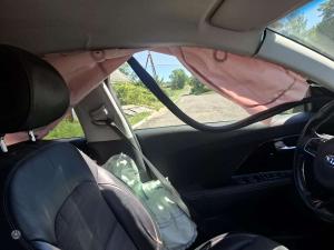 Grey Kia Niro 2019 in Marijampole, with an engine capacity of 1.58 L and mileage of 91 thousand km for 7400 €, photo 14 on AUTOMOTO.COM.LV