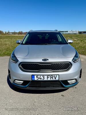 Pelēks Kia Niro 2018 Tallina, ar dzinēja tilpumu 1.60 L un nobraukumu 141 tūkst. km par 11900 €, foto 6 vietnē AUTOMOTO.COM.LV