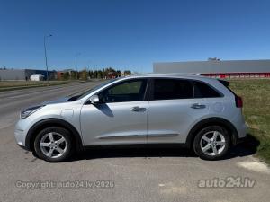 Pelēks Kia Niro 2018 Tallina, ar dzinēja tilpumu 1.60 L un nobraukumu 141 tūkst. km par 11900 €, foto 12 vietnē AUTOMOTO.COM.LV