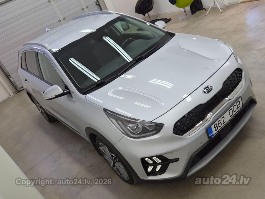 Pelēks Kia Niro 2019 Hāpsalu, ar dzinēja tilpumu 1.60 L un nobraukumu 61 tūkst. km par 16999 €, foto 6 vietnē AUTOMOTO.COM.LV